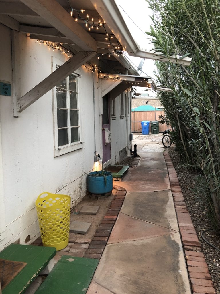 What It's Like to Stay in a U.S. Hostel: Review of HI Phoenix