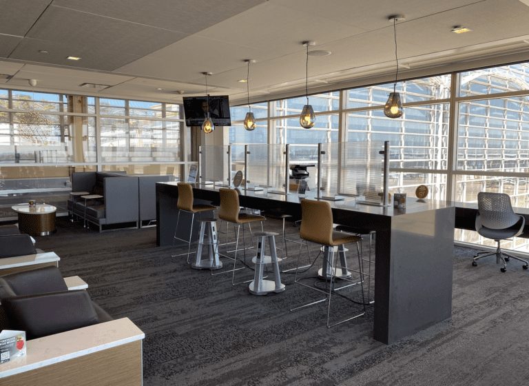 Delta Sky Club DCA in Washington, D.C. Review