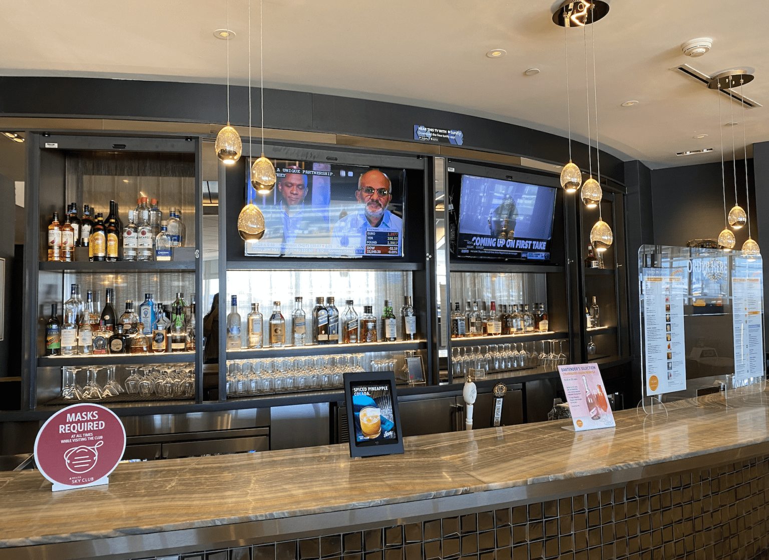 Delta Sky Club DCA in Washington, D.C. Review