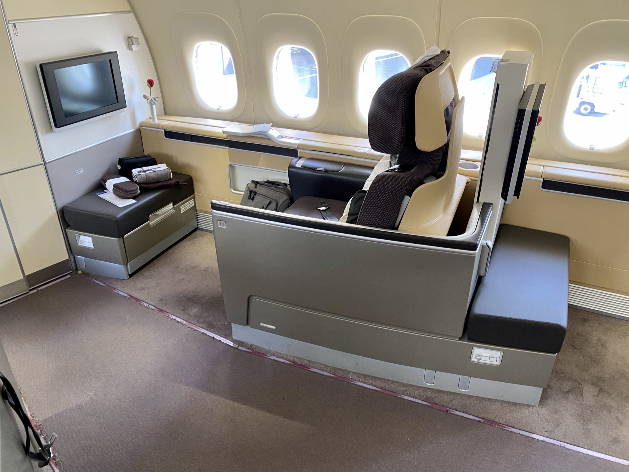 Flight Review: Lufthansa First Class on the 747-8, Chicago to Frankfurt