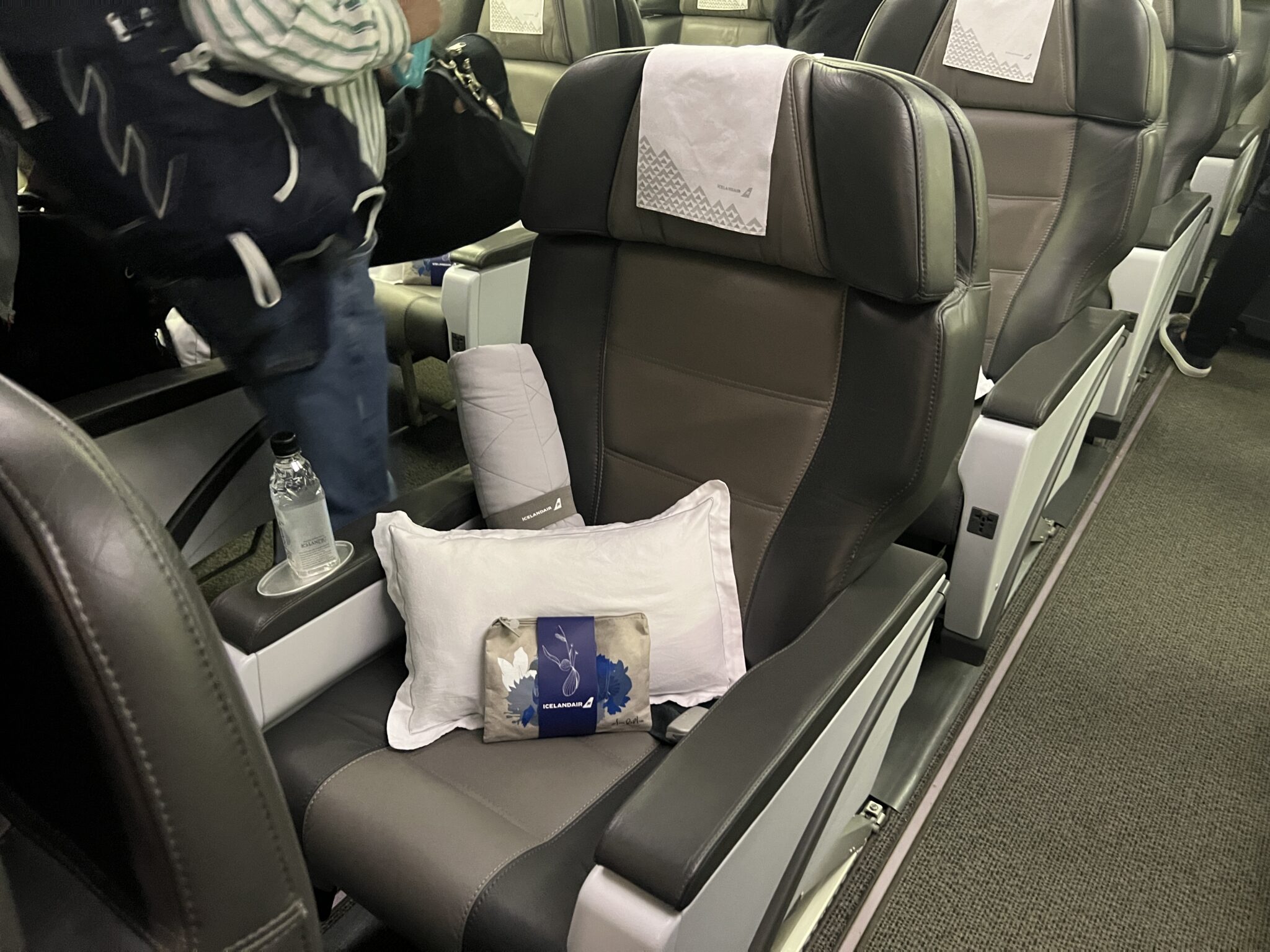 No Lie-Flat Seat, No Problem: Icelandair Saga Business Class Still Shines