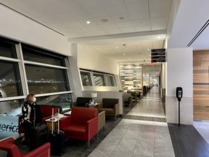 Review: American Flagship Lounge Dallas (DFW) | Thrifty Traveler