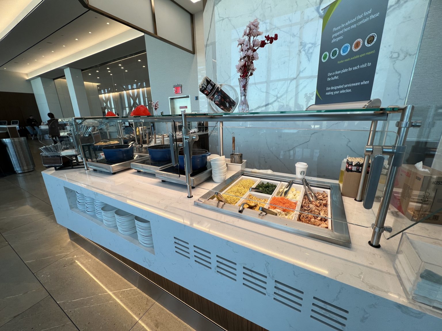 Delta Sky Club Access: How to Get into the Lounge in 2024