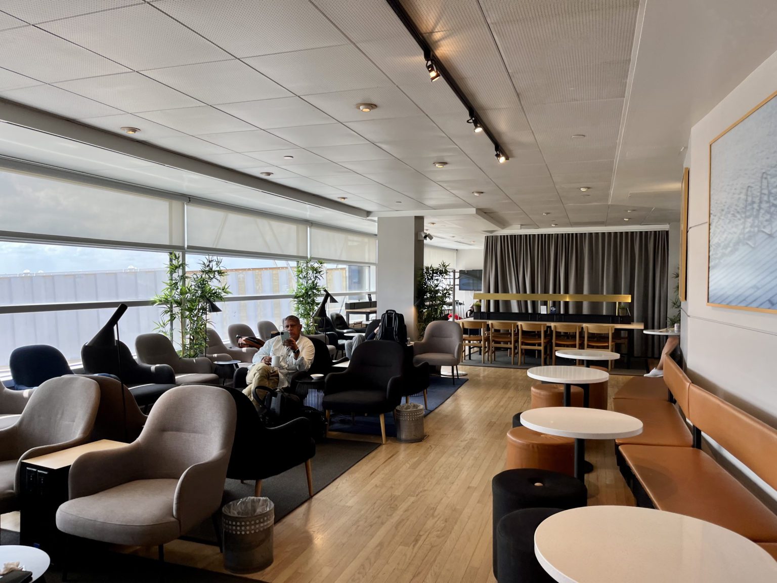 SAS Plus is Still the Comfiest (& Cheapest) Way to Fly to Europe