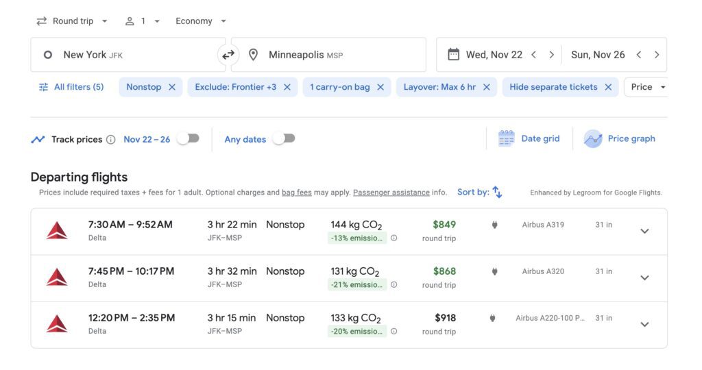 Data Shows It's Time to Book Your Thanksgiving Flights