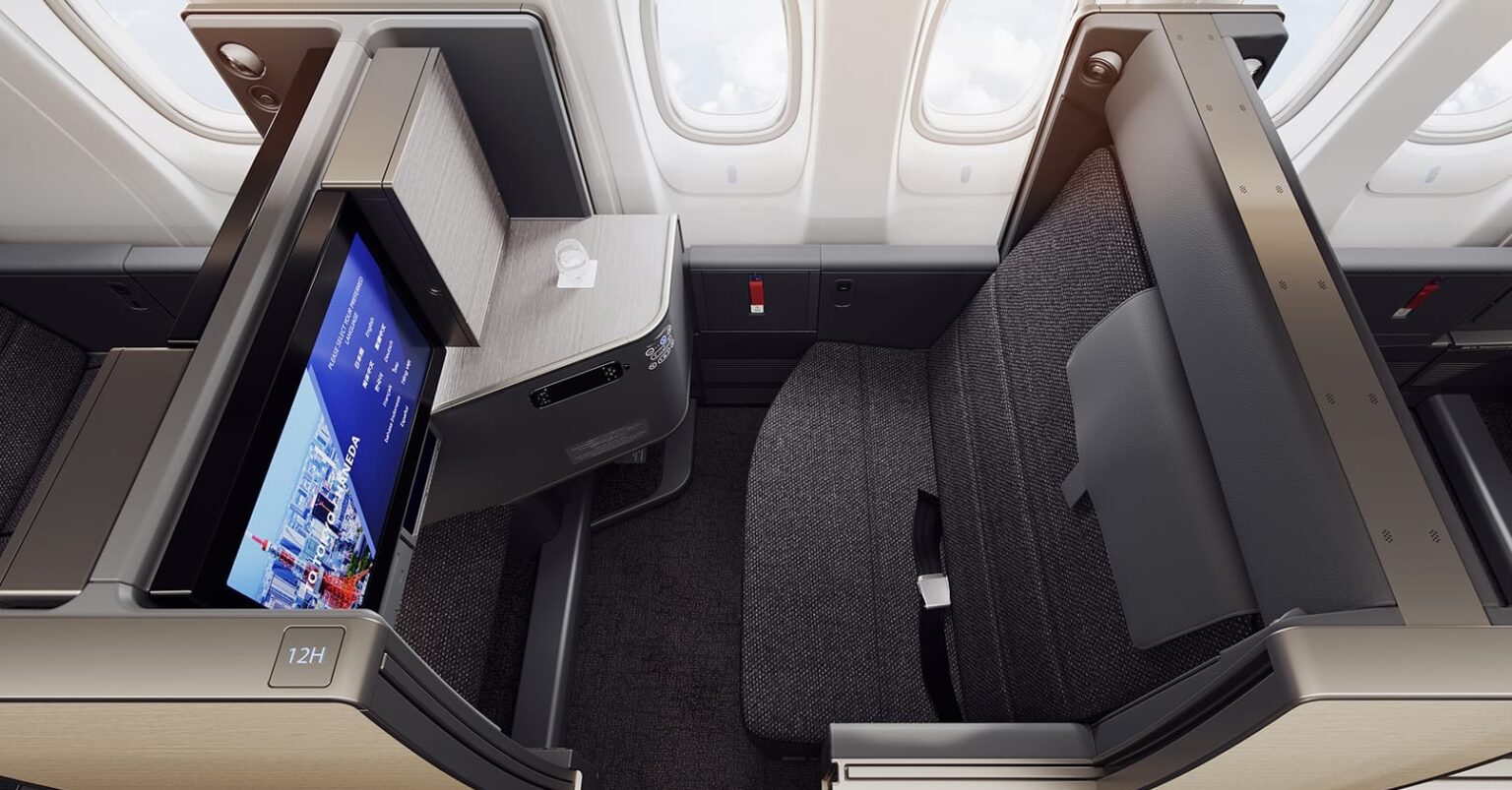 4 Ways to Use Miles to Fly Business Class at Economy Rates