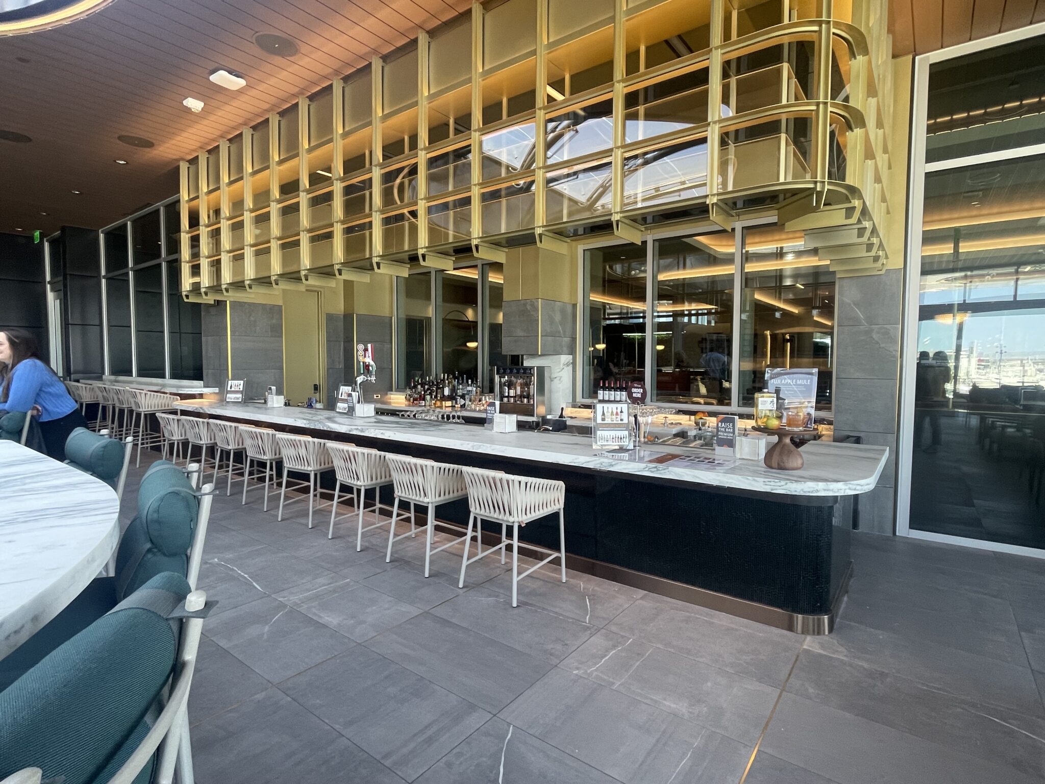 4 Things We Love About the Brand-New Delta Sky Club at MSP