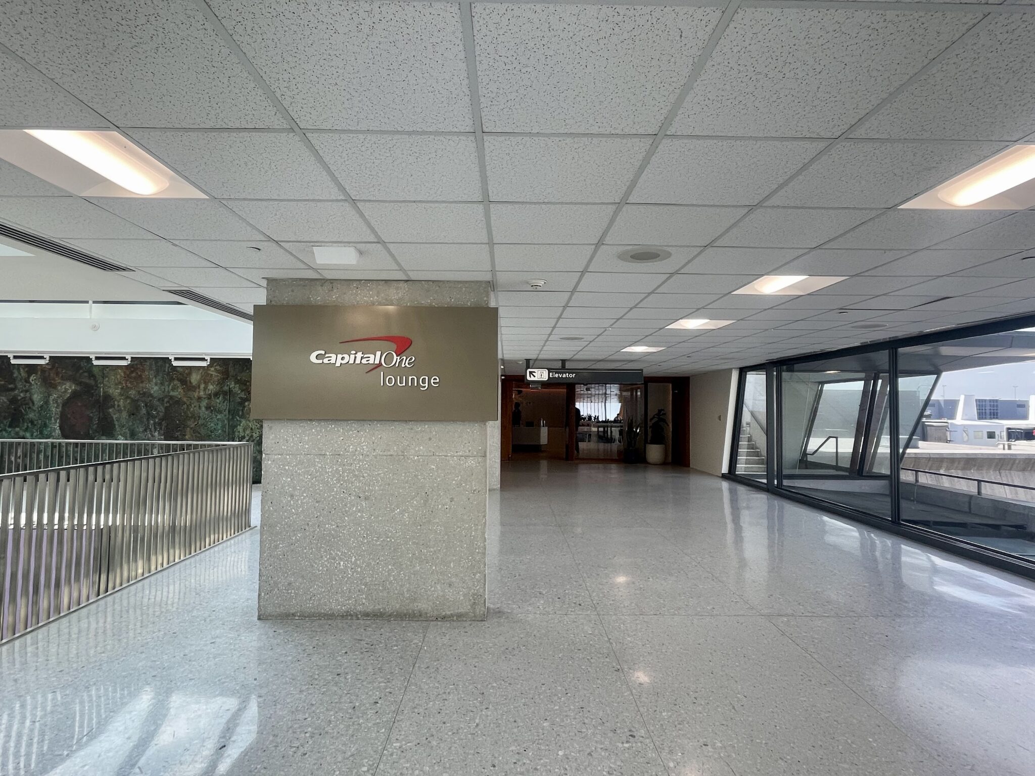 A Review of the Capital One Lounge at Wasington D.C. - Dulles (IAD)