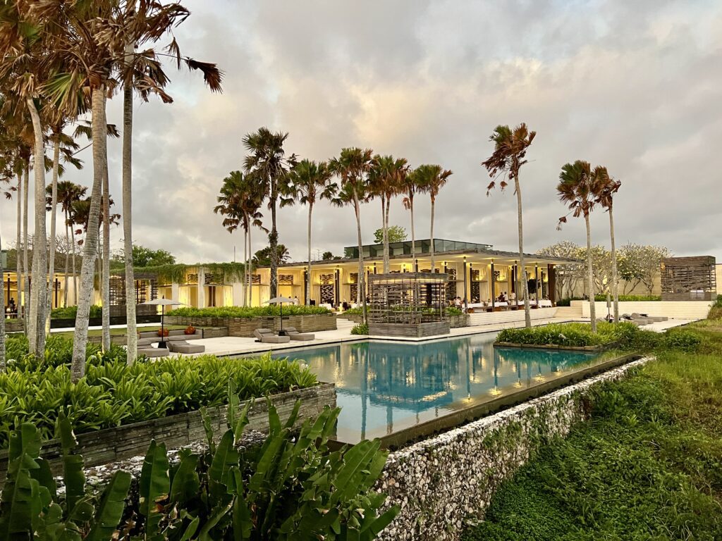 Hotel Review: Alila Villas Uluwatu in Bali