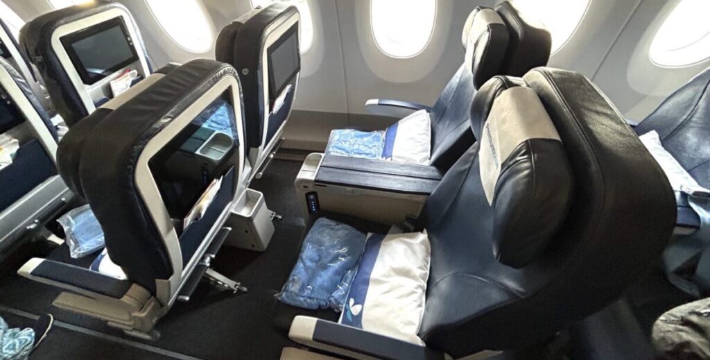 Review: French Bee Premium Economy on the Airbus A350