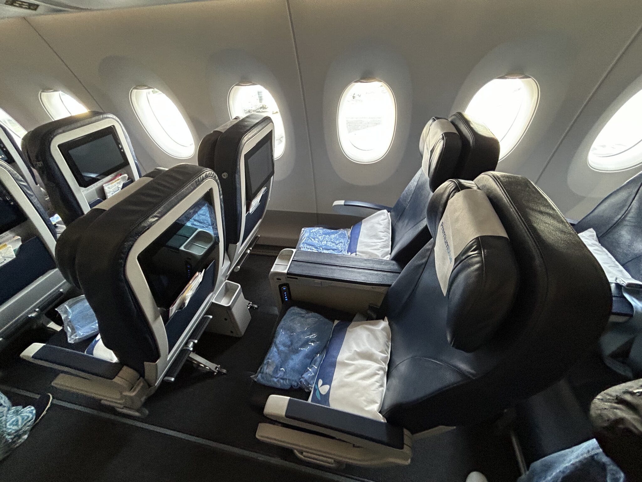 Review: What is it Like to Fly French Bee Airlines?