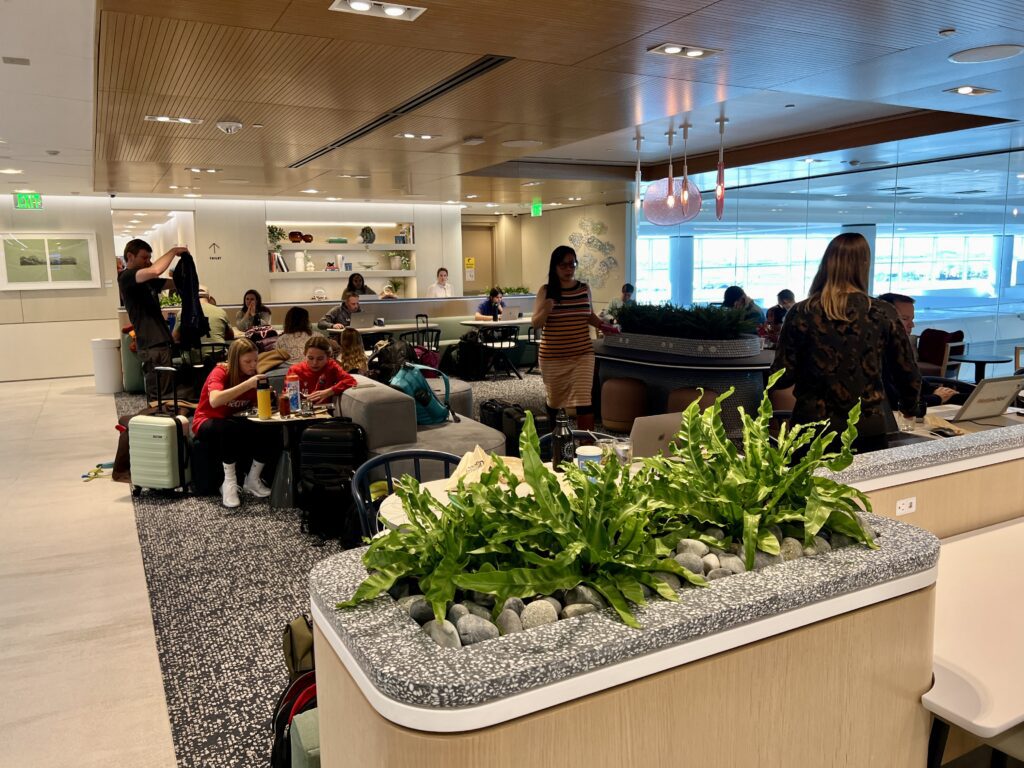 Late But Still Lovely: Capital One Lounge Denver (DEN) Review