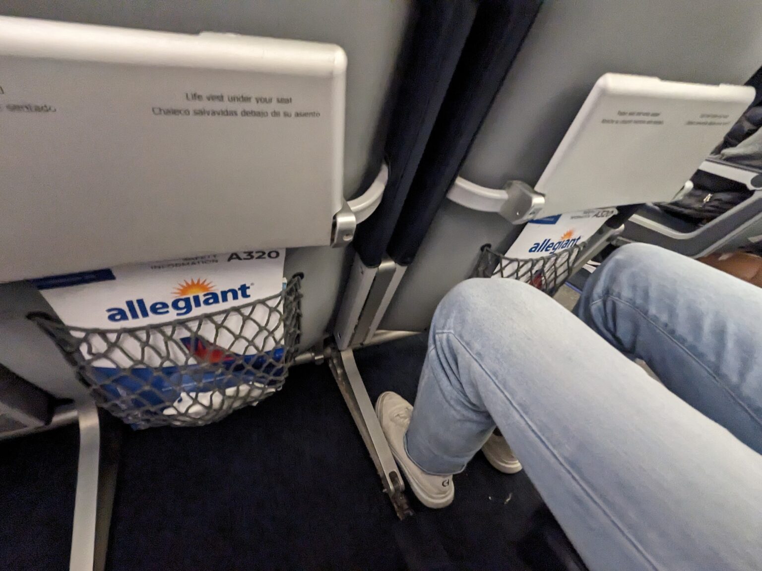 A Friendly Crew & Early Arrival: Allegiant Air Review