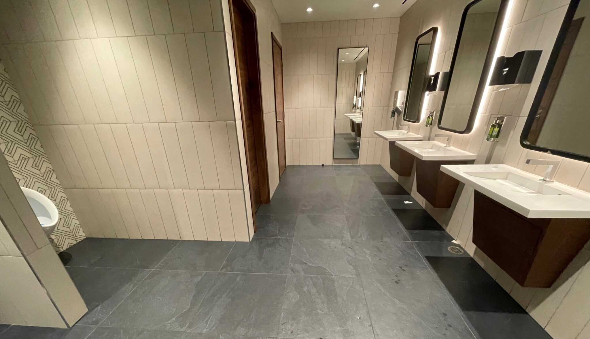 Buzzy, But Not Too Busy: Seattle (SEA) Centurion Lounge Review