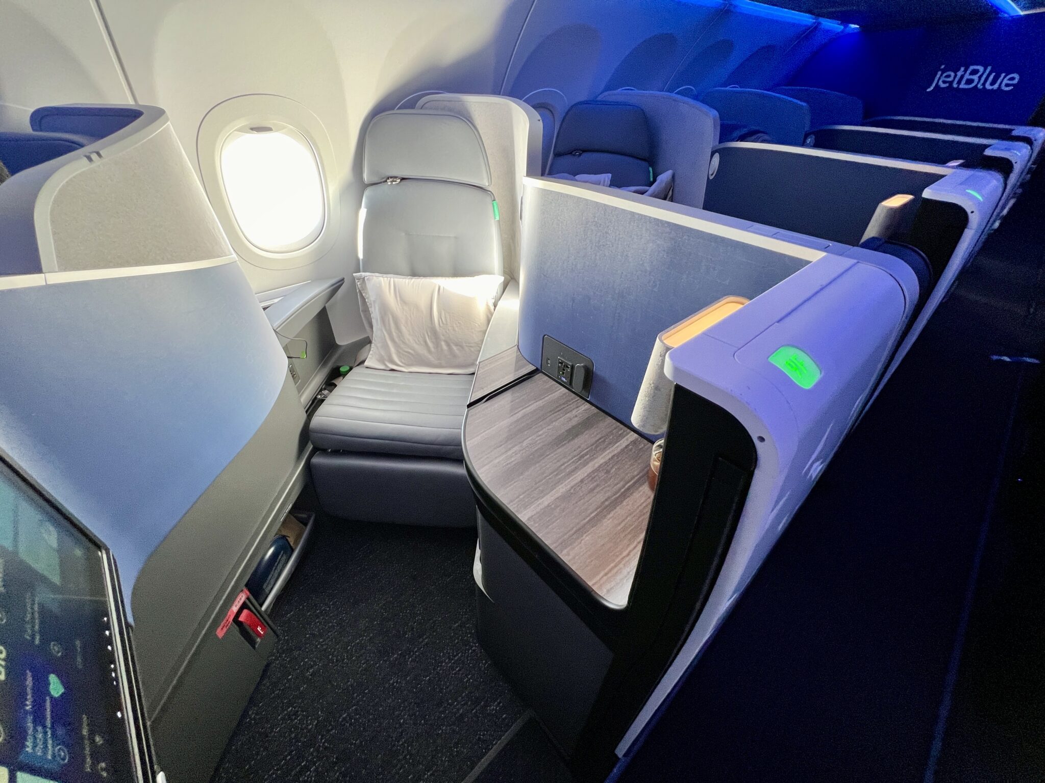Is the JetBlue Mint Studio Worth the Upgrade?