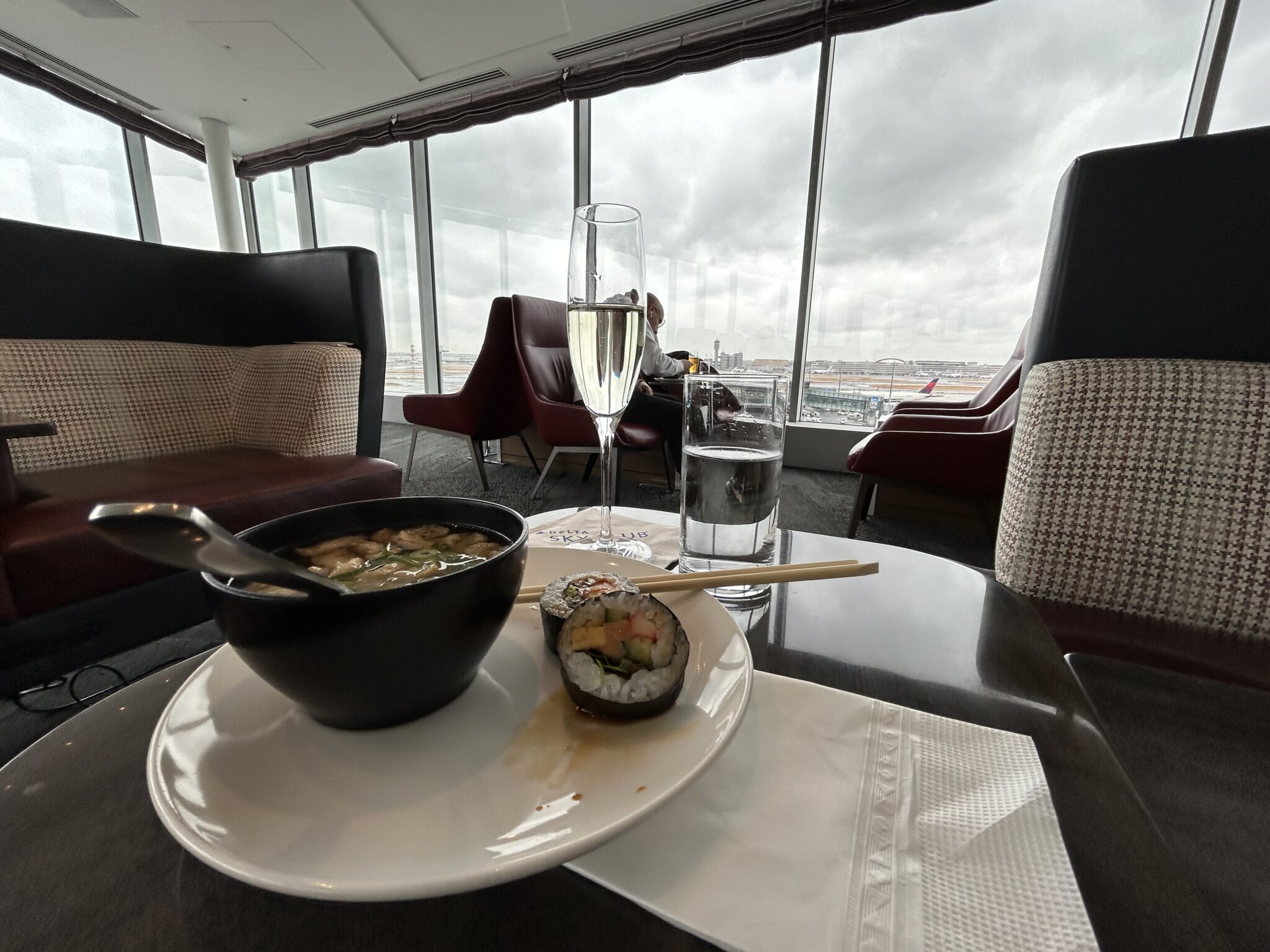 Lounge Review: Tokyo-Haneda (HND) Delta Sky Club