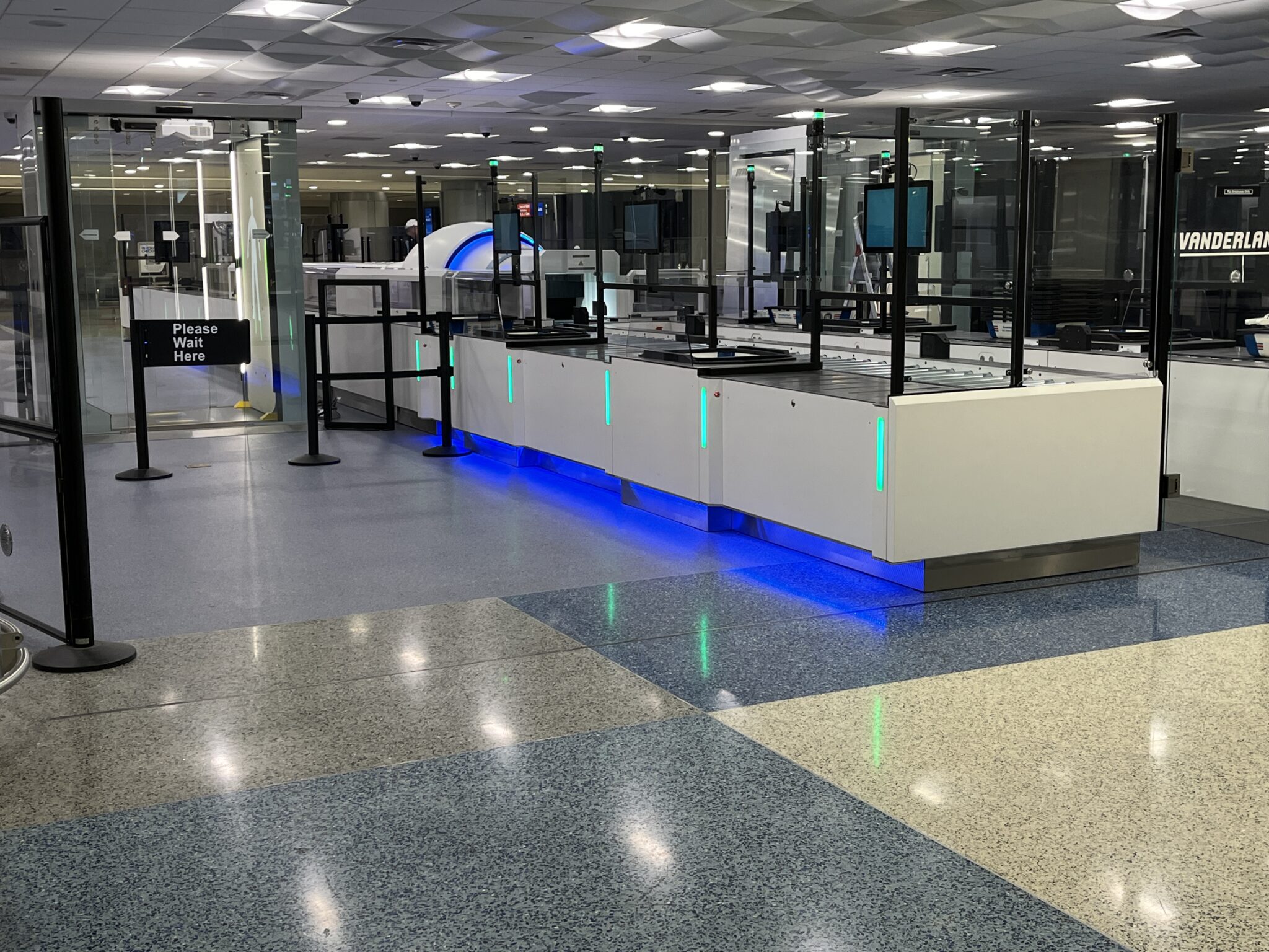 TSA is Testing Self-Service Screening for PreCheck Passengers