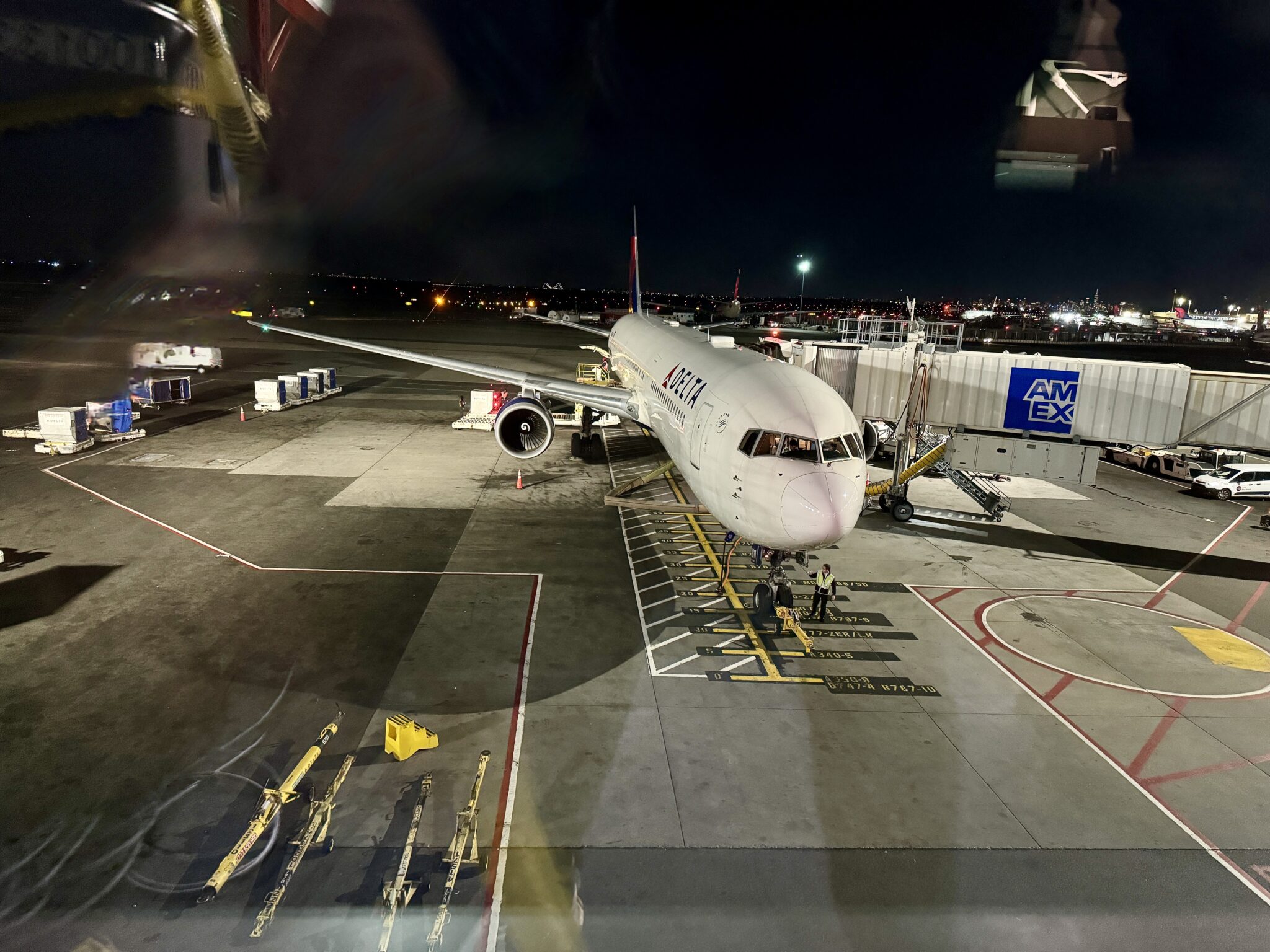 Better, But Not Best: Delta One Business Class on the 767-400ER