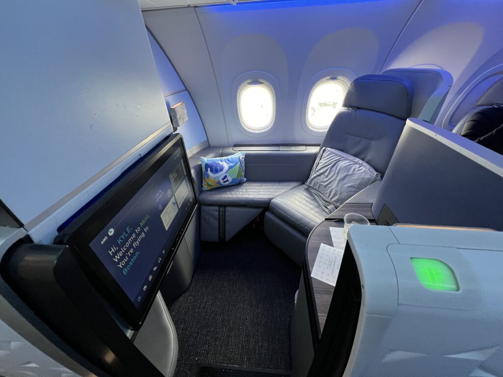 Is the JetBlue Mint Studio Worth the Upgrade?