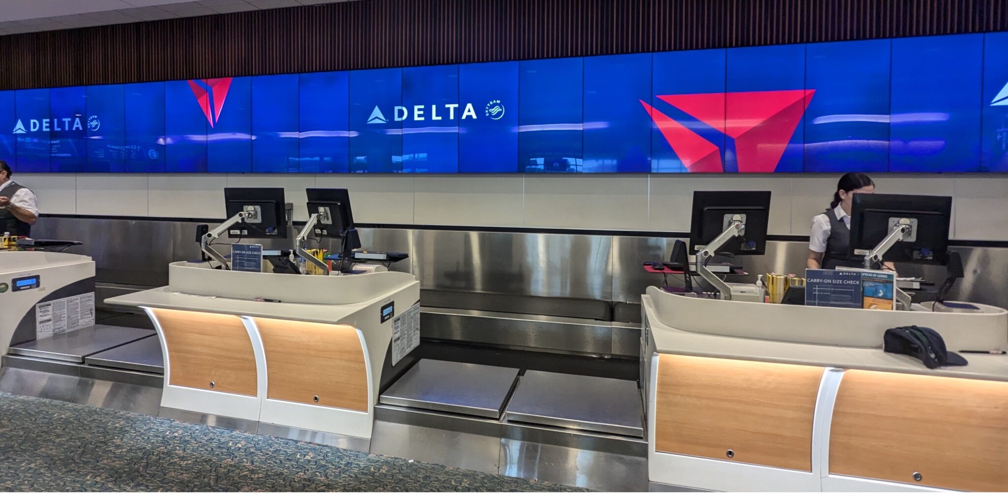 How to Get Instant Delta Status From 2 Credit Cards