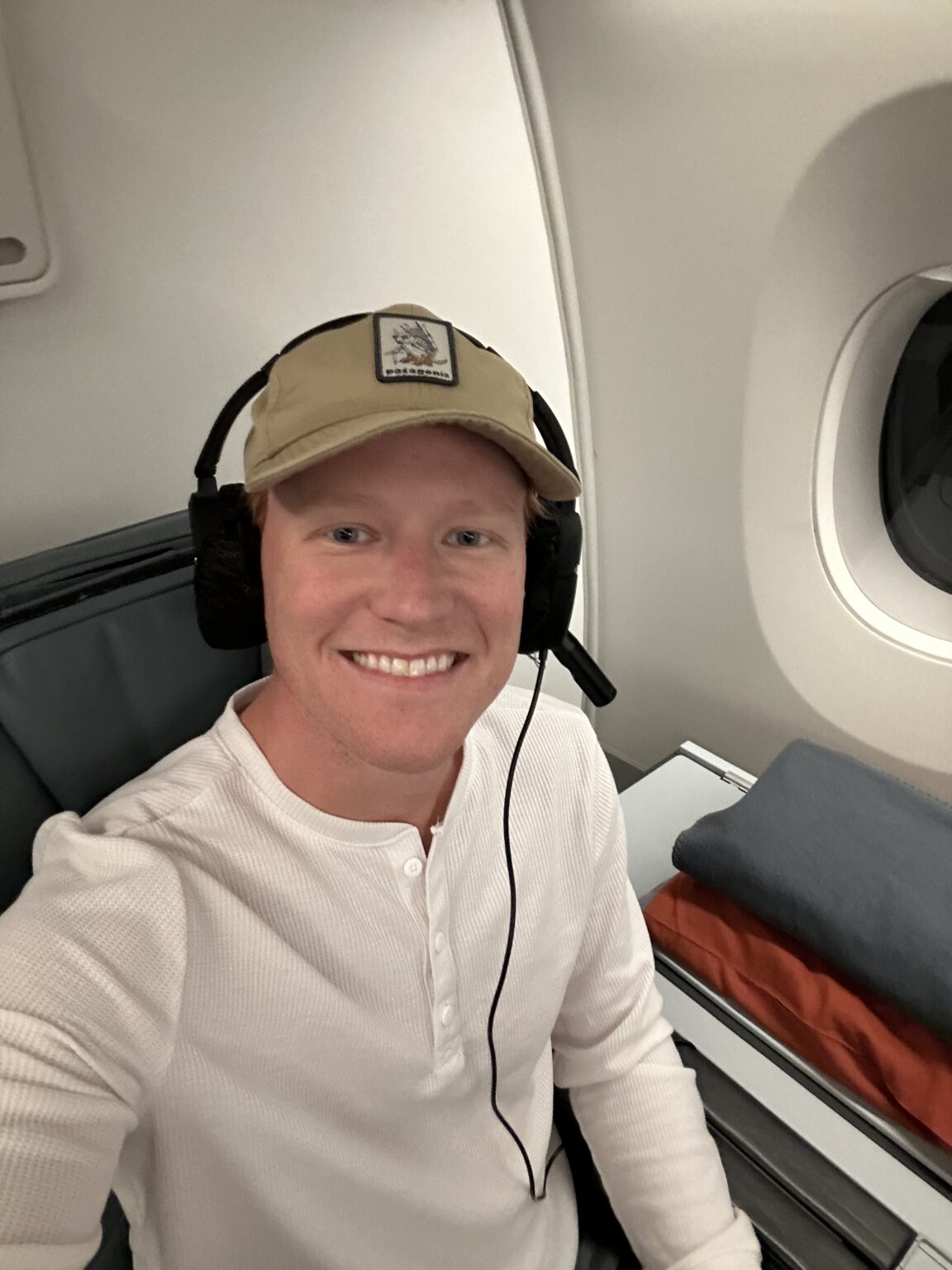 19 Hours on a Plane: My Hour-by-Hour Account of the World’s Longest Flight