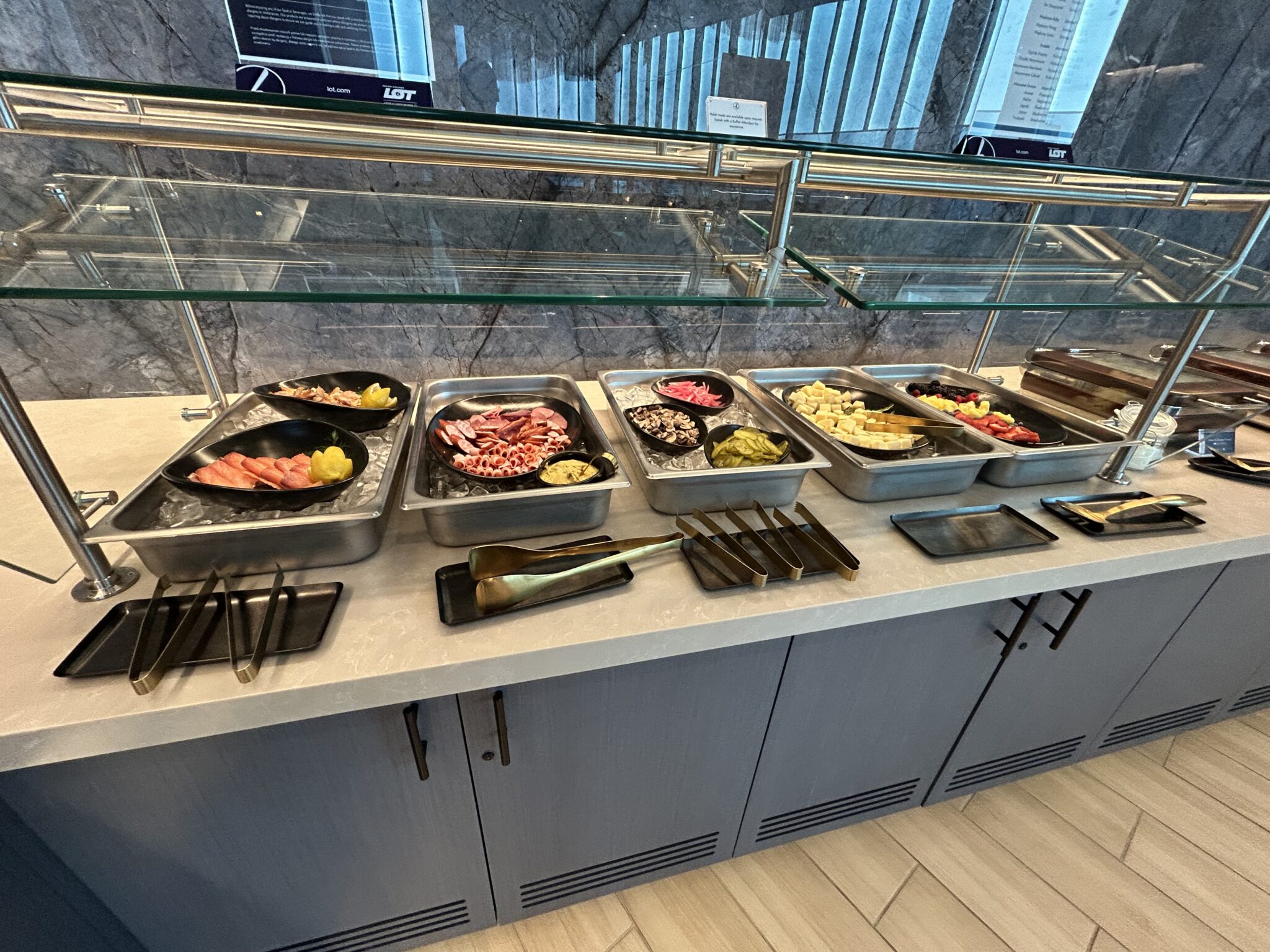 LOT Polish Lounge at Chicago-O'Hare (ORD) Review: A Welcome Addition to ...