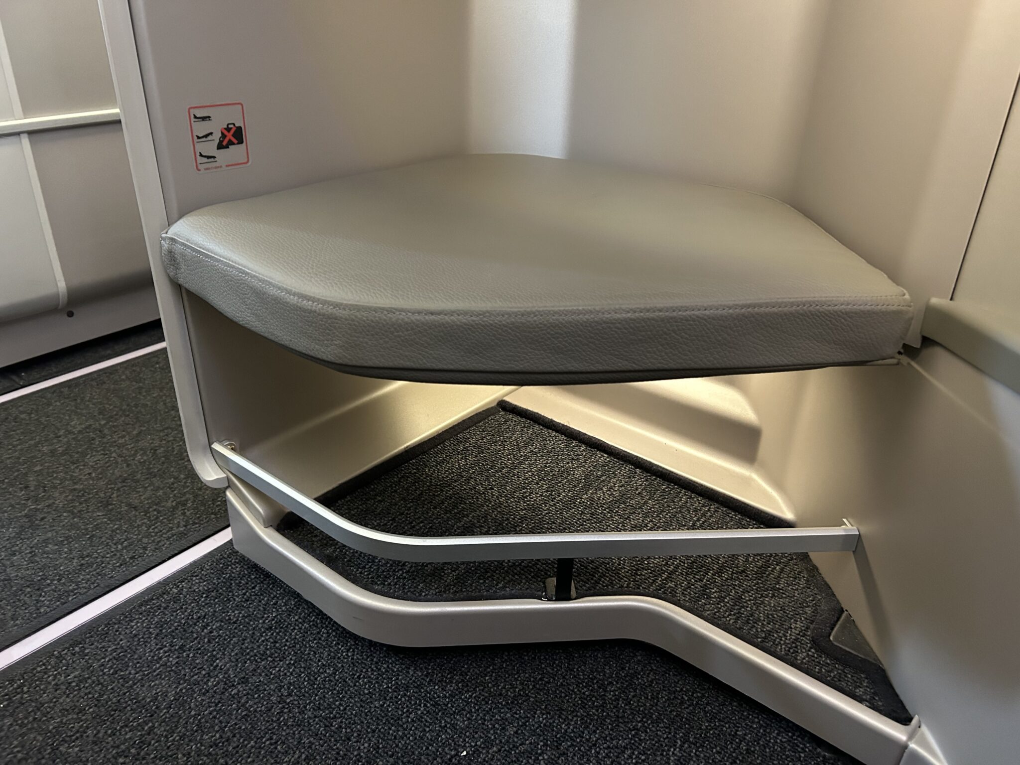 That New Seat Smell: Iberia Business Class Review on the A321neo