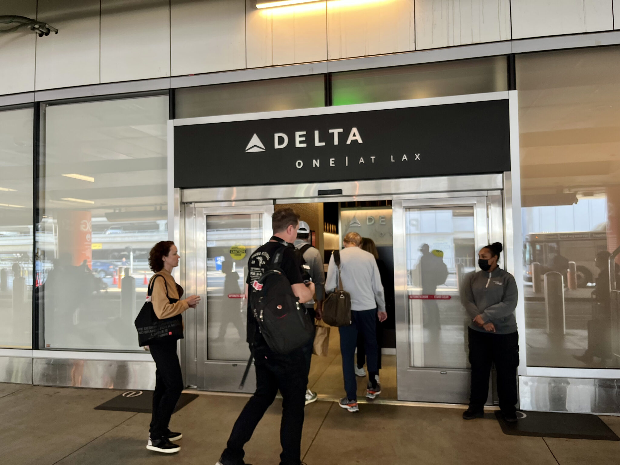 Sushi with a View: Delta One Lounge Los Angeles (LAX) Review